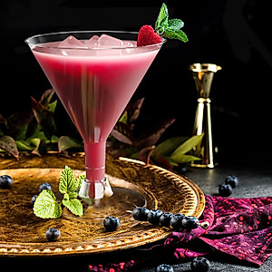 Plastic Martini Glasses - 60 Pack 5 Oz. - Crystal Clear Disposable Martini Glasses With Stem - Cocktail Glasses - Ideal For Weddings, Birthdays, And Parties - Perfect For Appetizers And Desserts