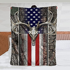 Deer Camo American Flag Throw Blanket Warm Ultra-Soft Micro Fleece Blanket for Bed Couch Living Room Decoration