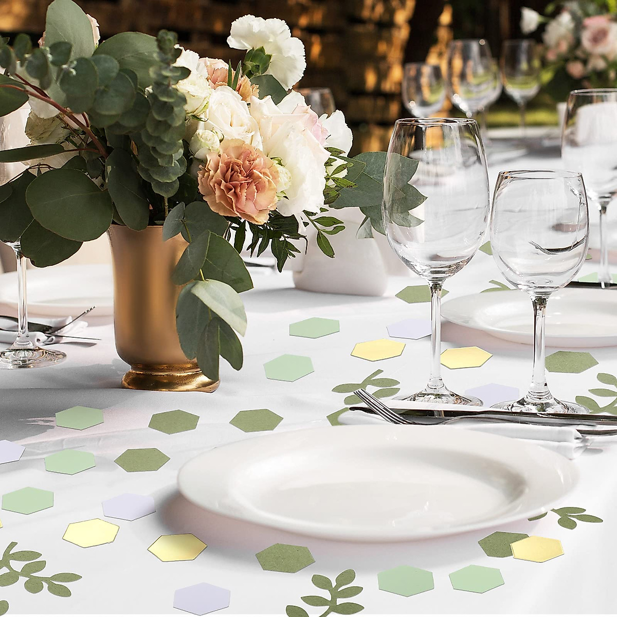 Crtiin 500 Pcs Greenery Gold Eucalyptus Confetti Baby Shower Confetti Hexagon Scatter Boho Scatter Table Decoration for Wedding Bridal Party Classroom Nursery (Tea Green, Sage Green, White, Gold)