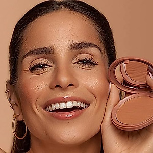 Ciaté London Bamboo Bronzer Mattifying Powder - Oil-Controlling, Buildable Pigment - (South Beach)