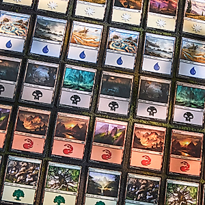 Magic: The Gathering 2025 Land Station (400 Basic Land Cards)