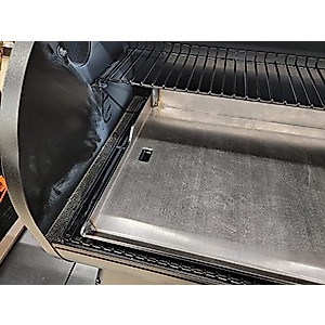 Outfitter's Edge Outdoor Grill Skillet 26' x 18' With Grease Hole, Silver, 26x18, (OFE2618HSSG)