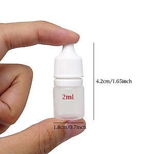 Honbay 30PCS 2ML Plastic Empty Squeezable Dropper Bottles Portable Eye Drop Bottle Containers Eye Liquid Dropper Bottle with Screw Cap and Plug