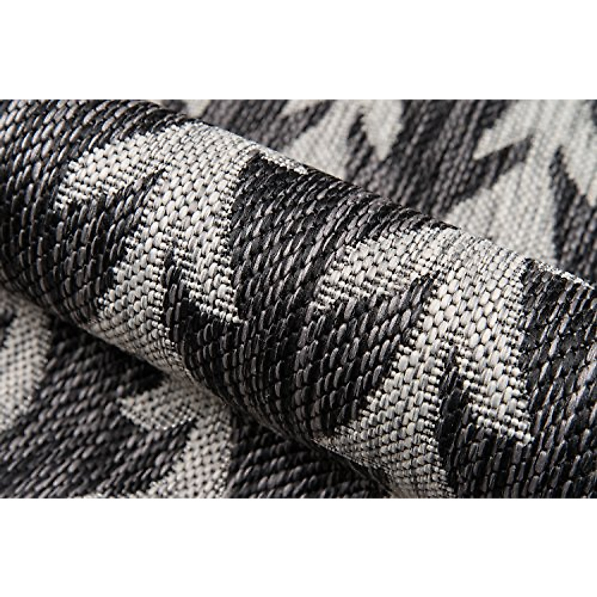 Novogratz by Momeni Rugs Villa Collection Amalfi Indoor/Outdoor Area Rug, 2'0" x 3'0", Charcoal