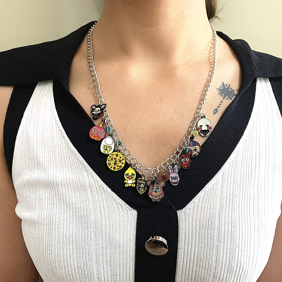 DreamWater Horror Five Night Freddy Charm Necklace Gifts for Girl Woman