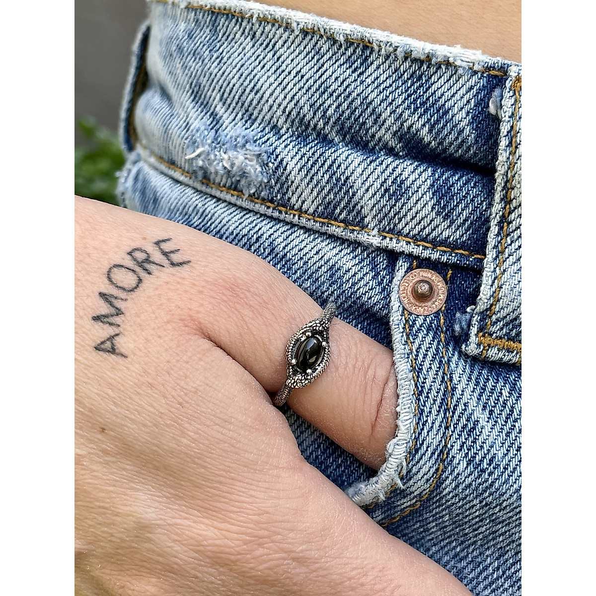 R&O Silver Boutique 925k Unique Snake Design Sterling Silver Women's Ring 2W (Black, 5)