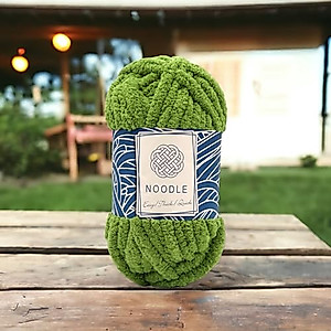 Blanket Extra 1 Pack 250g/8.81oz Polyester 6 Super Bulky (Jumbo) 38 yds Knitting Crochet Crafts & Amigurumi Chunky Chenille Yarn Home Decor (Green)