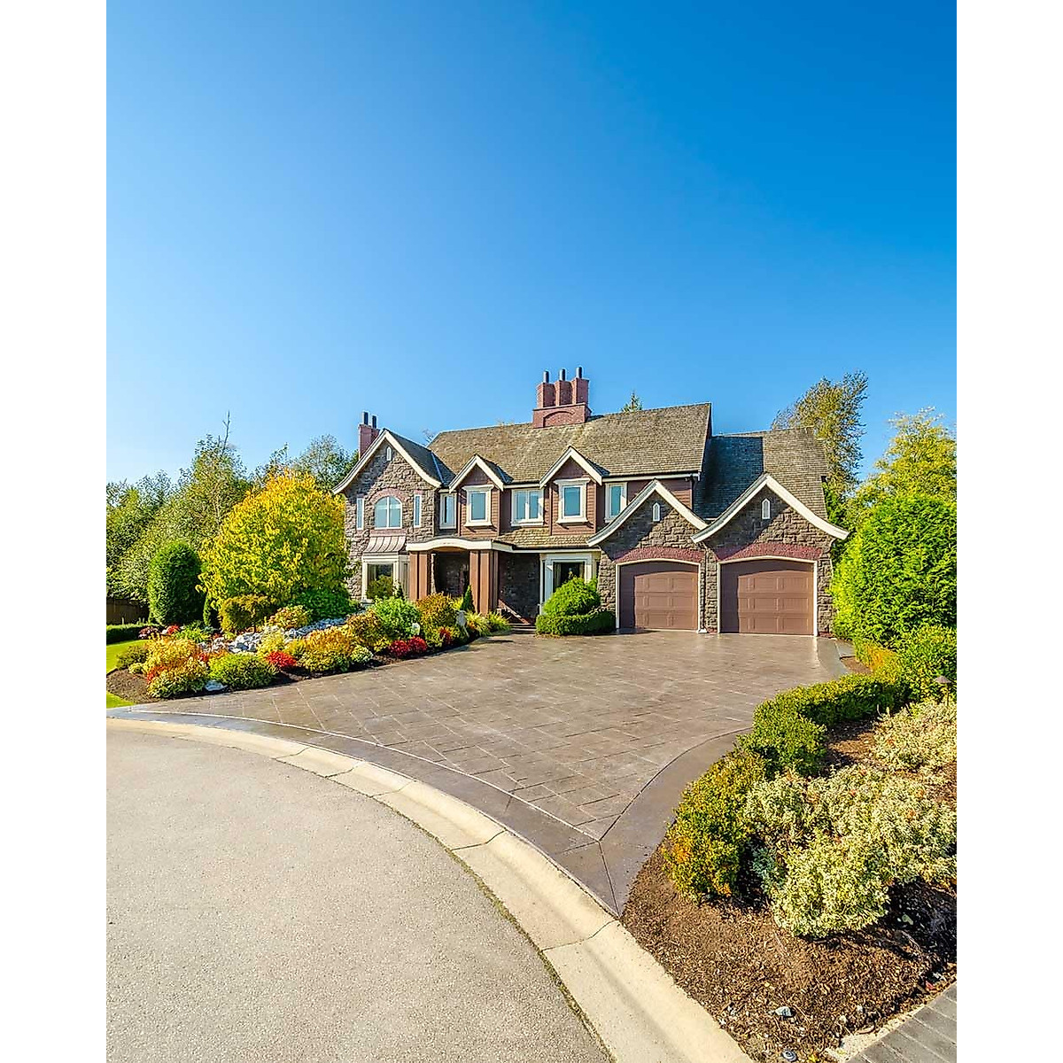 Armor AR500 High Gloss Wet Look Concrete Sealer 5 Gallon - Professional Grade Color Enhancing Solvent Based Acrylic Sealer for Exterior Concrete and Pavers - 700 VOC