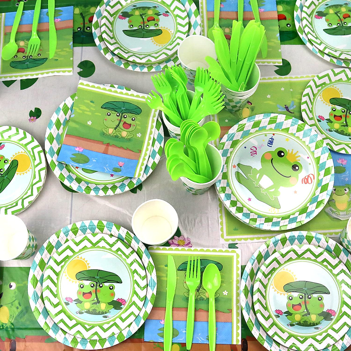Frog birthday Party Decoration, Frog Party Supplies Tableware Includes Paper Plates, Balloons and HAPPY BIRTHDAY Banner for Green Frog Camping Baby Shower Kids Birthday Dinnerware Party, Serves 20
