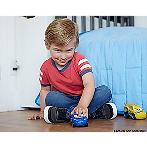 Disney Pixar Cars 3 Revvin' Action Dinoco Cruz Ramirez Vehicle