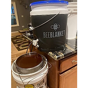 Powerblanket BB05GV Bee Blanket Honey Heater, 5 gal Pail Heater with Cutout for Gate Valve, Charcoal Gray