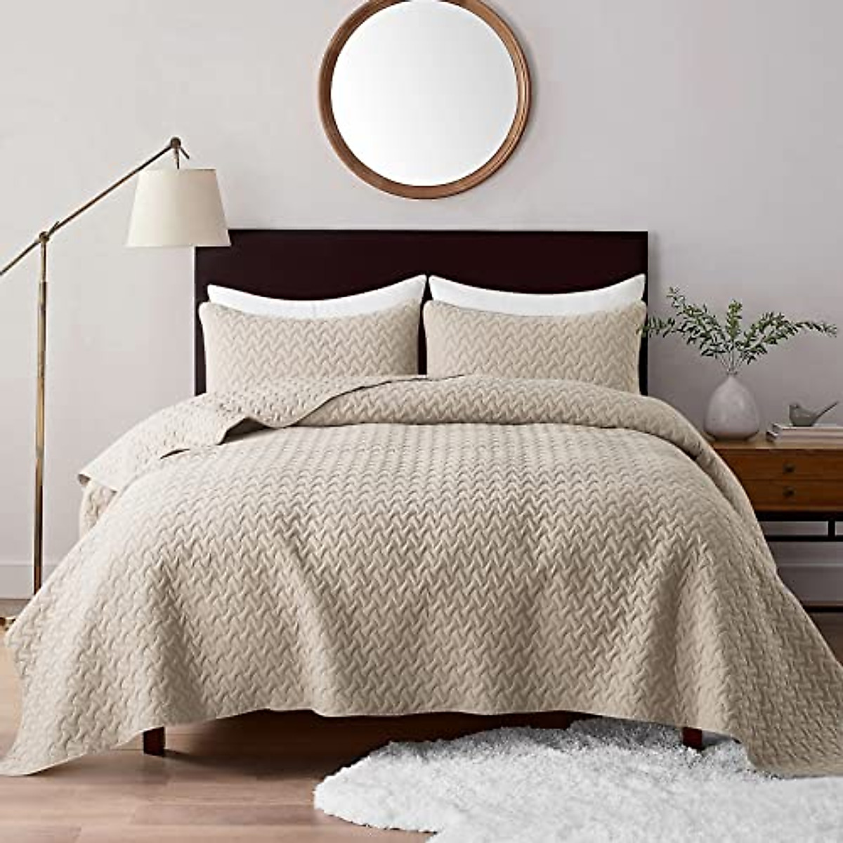 B2EVER Beige King Size Quilt Bedding Sets with Pillow Shams, Lightweight Soft Bedspread Coverlet, Quilted Blanket Thin Comforter Bed Cover for All Season Spring Summer, 3 Pieces, 104x90 inches