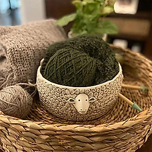FGYZYP Resin Yarn Bowl, Sheep Knitting Bowl, Decorative Yarn Ball Holder, Handmade Craft Knitter Storage Supplies Organizer Crocheting Accessories for Mothers Day Christmas Day Gifts