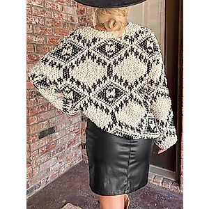 CUPSHE Women's V Neck Chenille Knit Fall Sweaters Pullover with Ribbed Trim Long Sleeves Beige