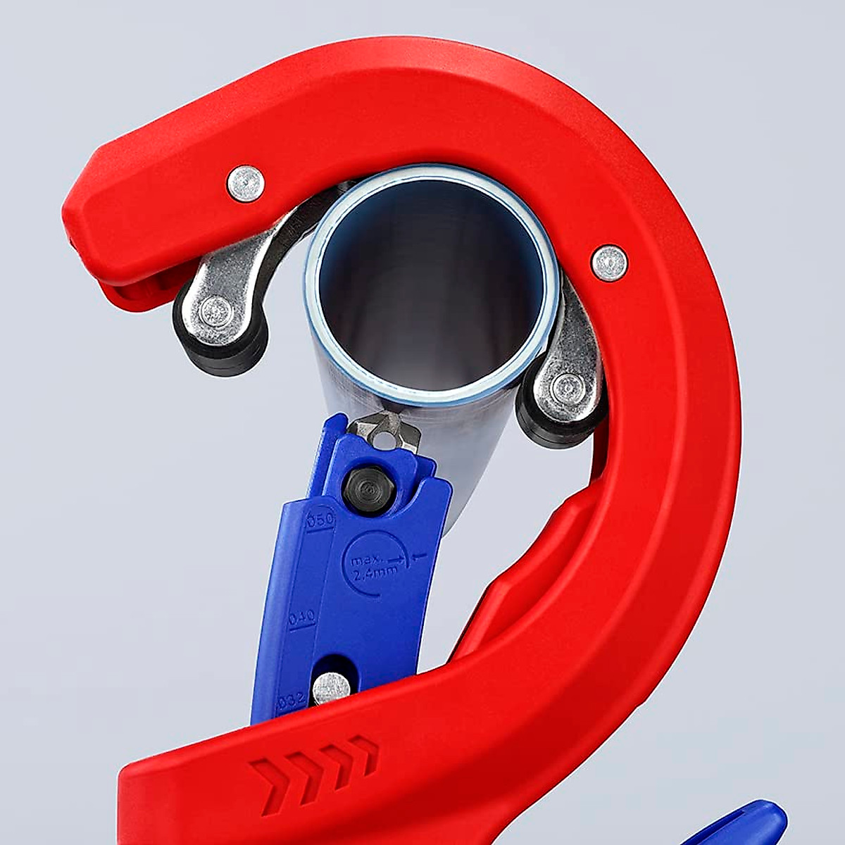 KNIPEX DP50 Pipe Cutter for plastic drain pipes plastic coated 32/40/50 mm 90 23 01 BK
