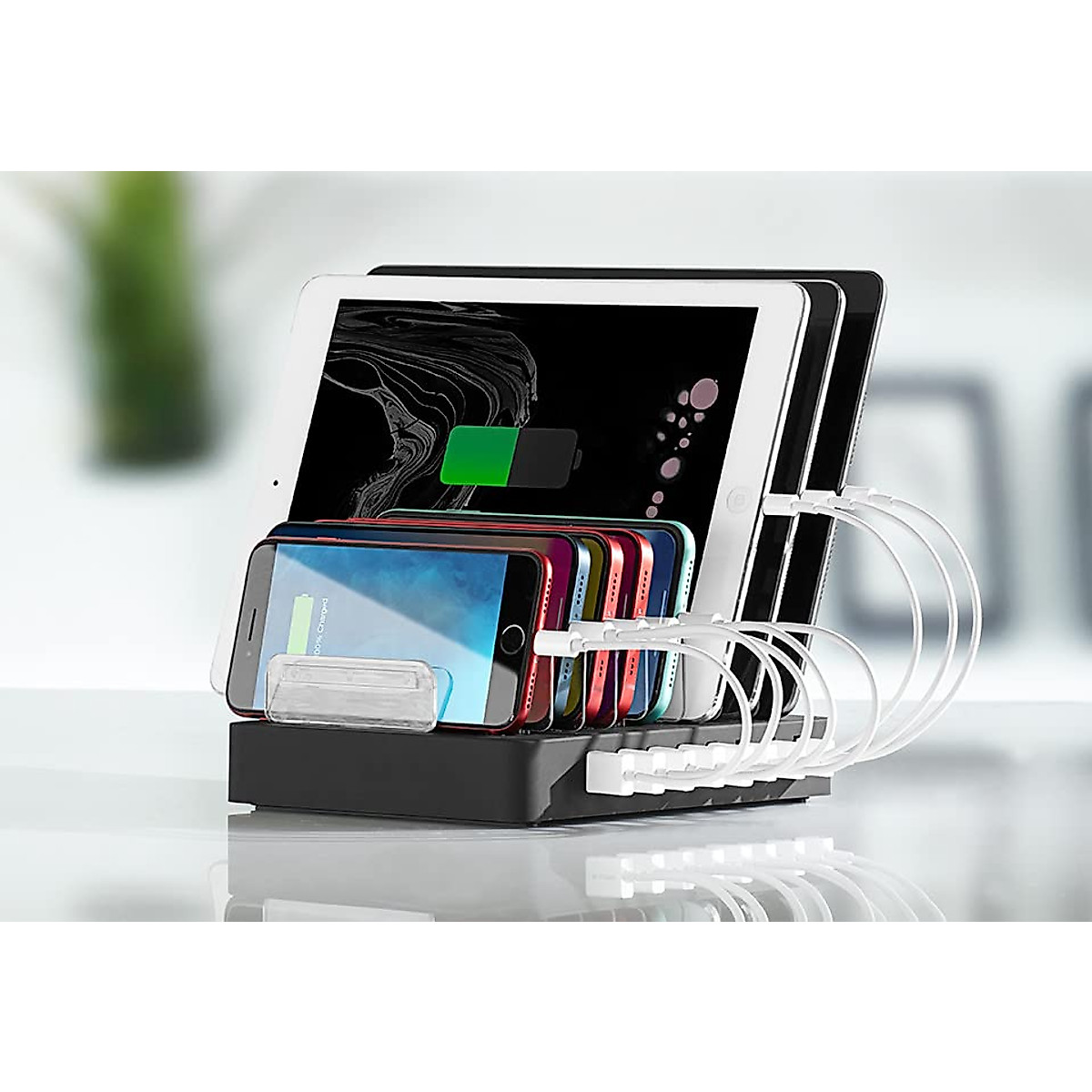 Sharper Image 8 Device Quick Charging Station