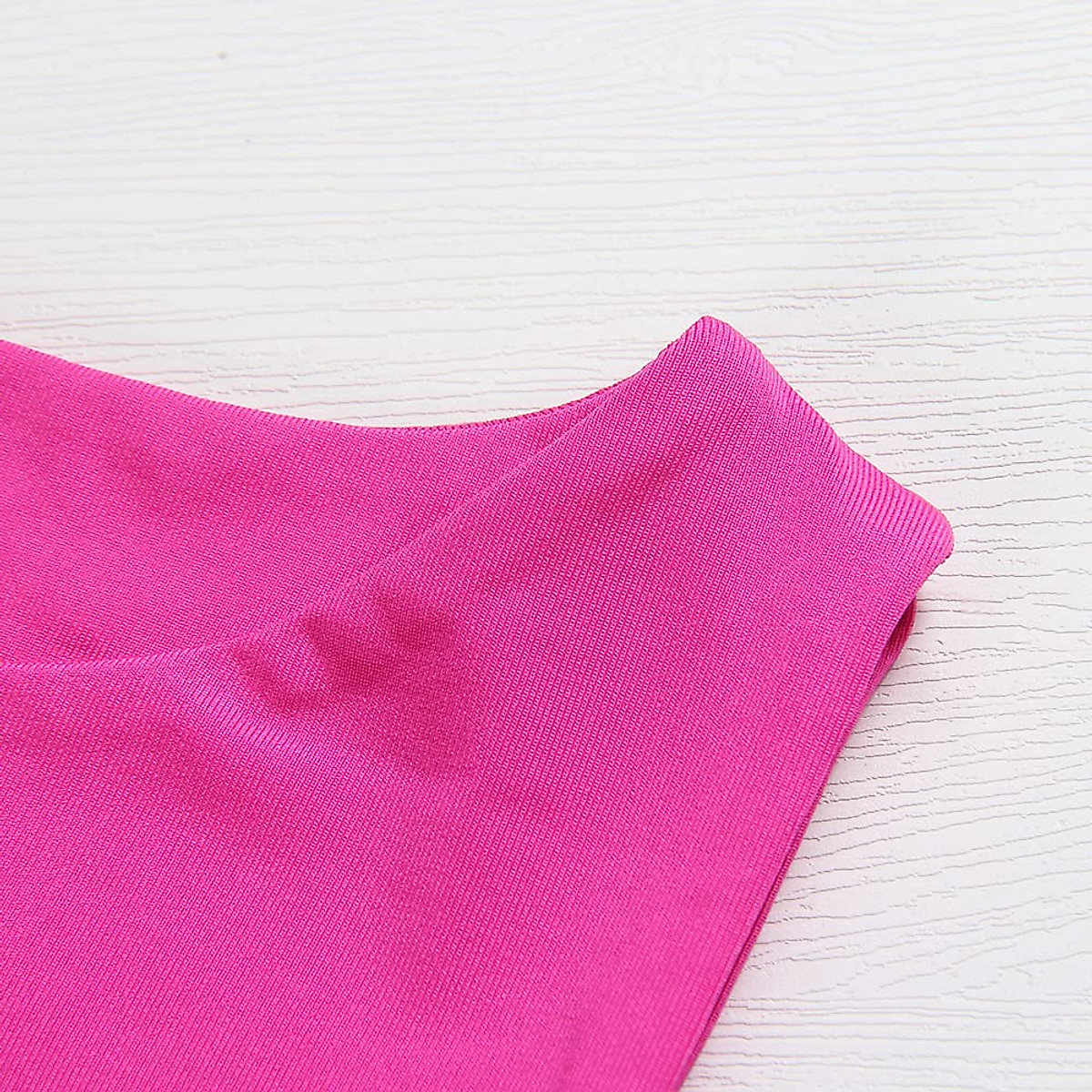 Artfish Women's Sleeveless Cropped Shirts High Neck Stretchy Fitted Basic Crop Tank Top (Hot Pink, M)