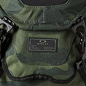 Oakley Men's Bathroom Sink Backpack, CORE CAMO, One Size