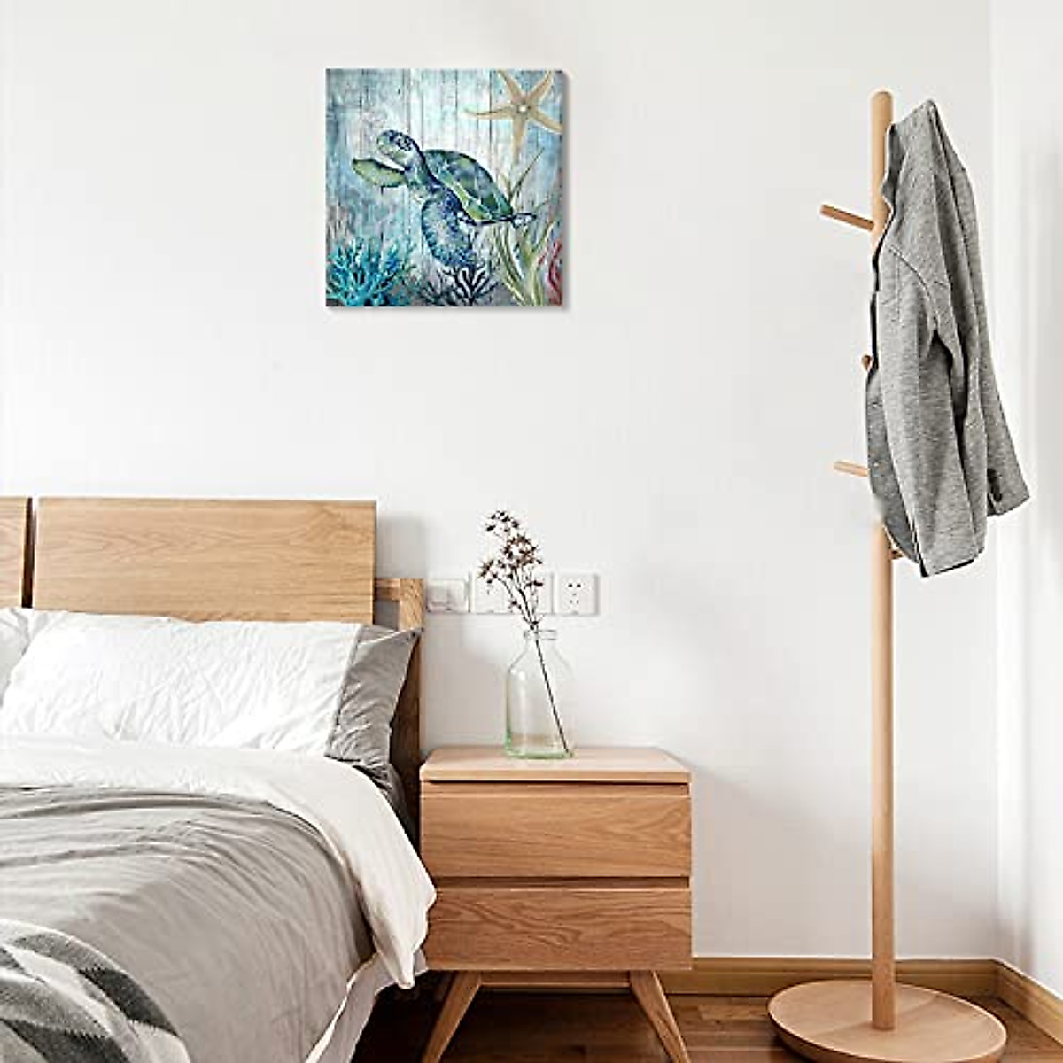 HGTUSJHC Sea Turtle Bathroom Wall Decor Modern Canvas Ocean Theme Painting Pictures Art Framed Artwork for Bedroom Home Office Kitchen Rustic Green Decoration Size 14x14, Blue and Green