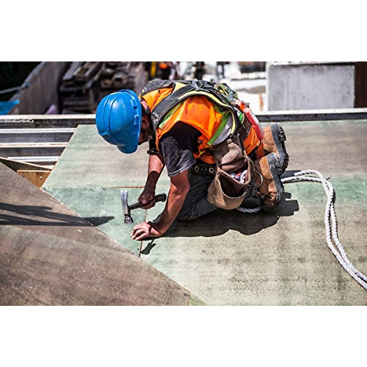 $averPak 4 Pack - American Made Moisture Control Comfort Cool Cushioned Men & Women Crew Socks White-Grey (Sock Size 10-13)