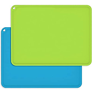 Silicone Kids Placemats, Non-Slip Silicon Placemats for Kids Baby Toddlers Childrens, Kids Portable Placemat for Dining Table, 2Pack, Blue/Green