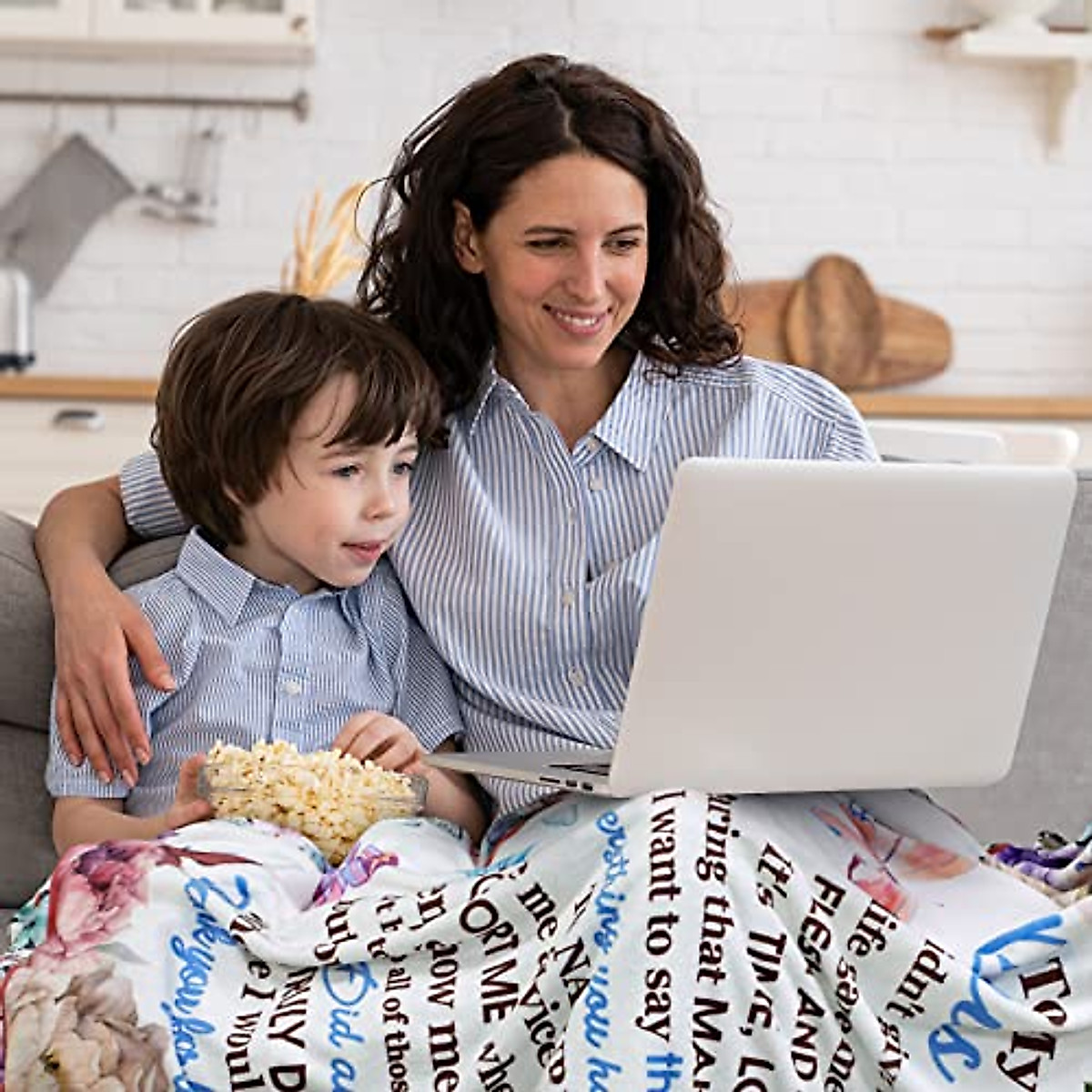 to My Bonus Mom Blanket Gifts from Daughter Son Thank You Mom Blanket Presents Floral Butterfly Fleece Soft Throw Blankets Mothers Day Christmas Birthday Gifts for Bonus Mom Couch Bed 50 * 60 Inch