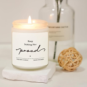 Sympathy Gifts, Keep Making Her Proud Christmas in Heaven Memorial Candle Gifts, Bereavement Gift for Loss of Loved One, Anniversary of Passing, Remembrance Gift for Loss of Mom, Grandma, Sister, Wife