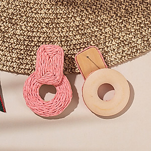 Statement Raffia Earrings Cute Boho Earrings Rattan Dangle Earrings Handmade Straw Wrap Earrings Summer Drop Dangling Earrings for Women(Coral)