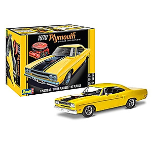 Revell 14531 '70 Plymouth Road Runner 1:24 Scale 77-Piece Skill Level 5 Model Car Building Kit