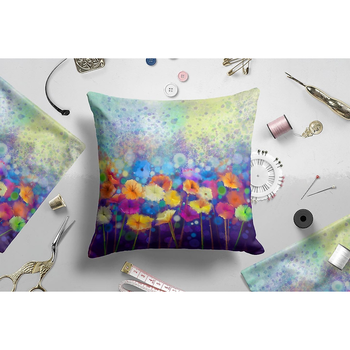 iiRov Summer Design Ink-Fuzed Decorative Throw Pillow - Abstract Flower Meadow v2