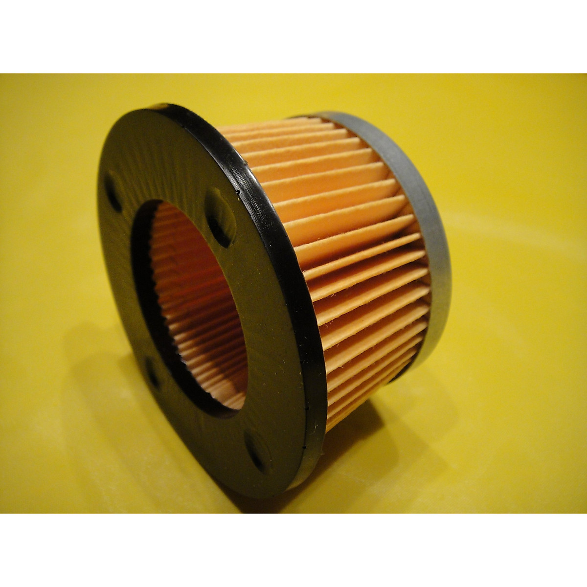 Western Auto Outdoor Air Filter WA-070 Fits 3 – 8 HP vertical & horizontal engines LAV, H, HS, HH, VH, HM, V40-70, HS30 series 3-5/8” OD x 2-1/4” ID x 2” H Replaces: Cub Cadet 488619R1 Cub Cadet TC30727 John Deere AM30900