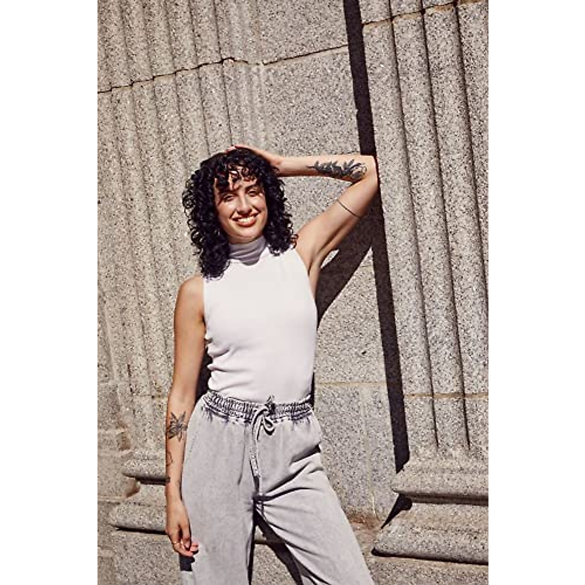 John Frieda Frizz Ease Curl Reviver Mousse, Enhances Curls, Soft Flexible Hold, Mousse for Curly or Frizzy Hair, 7.2 Ounces, Alcohol-Free