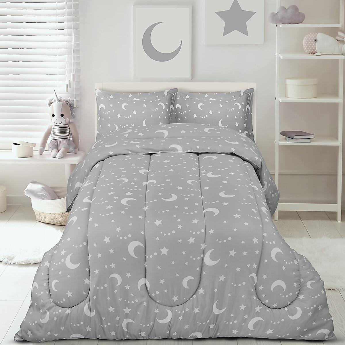 Utopia Bedding All Season Moon Star Comforter Set with 2 Pillow Cases, 3 Piece Soft Brushed Microfiber Kids Bedding Set for Boys/Girls, Machine Washable (Twin)