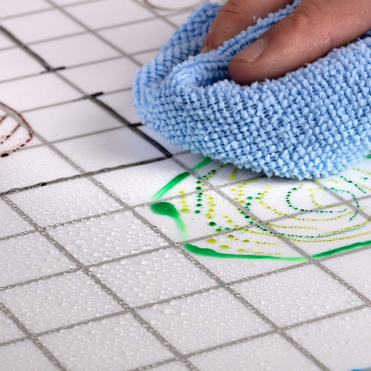 Double-Sided Role Playing RPG Game Mat- Reversible Silicone Battle Matte Grid w Hexes and Squares- XL 20"x20"-Foldable, Rollable, Wet Eraseable - Made for D&D Dungeons Dragons, Pathfinder and More