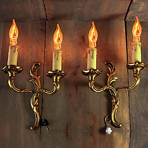 Supernoor Christmas Flickering Flame Light Bulbs,12 Pack C18 Flicker Flame Light Bulbs E12 Base 120 Volts 1 Watt for Electric Candle Lamps Window Candelabra Chandeliers Christmas Bulbs