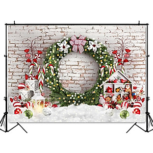 Mocsicka Christmas Photography Backdrop Xmas Candyland White Brick Wall Background Christmas Candy Canes Xmas Wreath Background for Kids Photo Booth Props (7x5ft (82x60 inch))