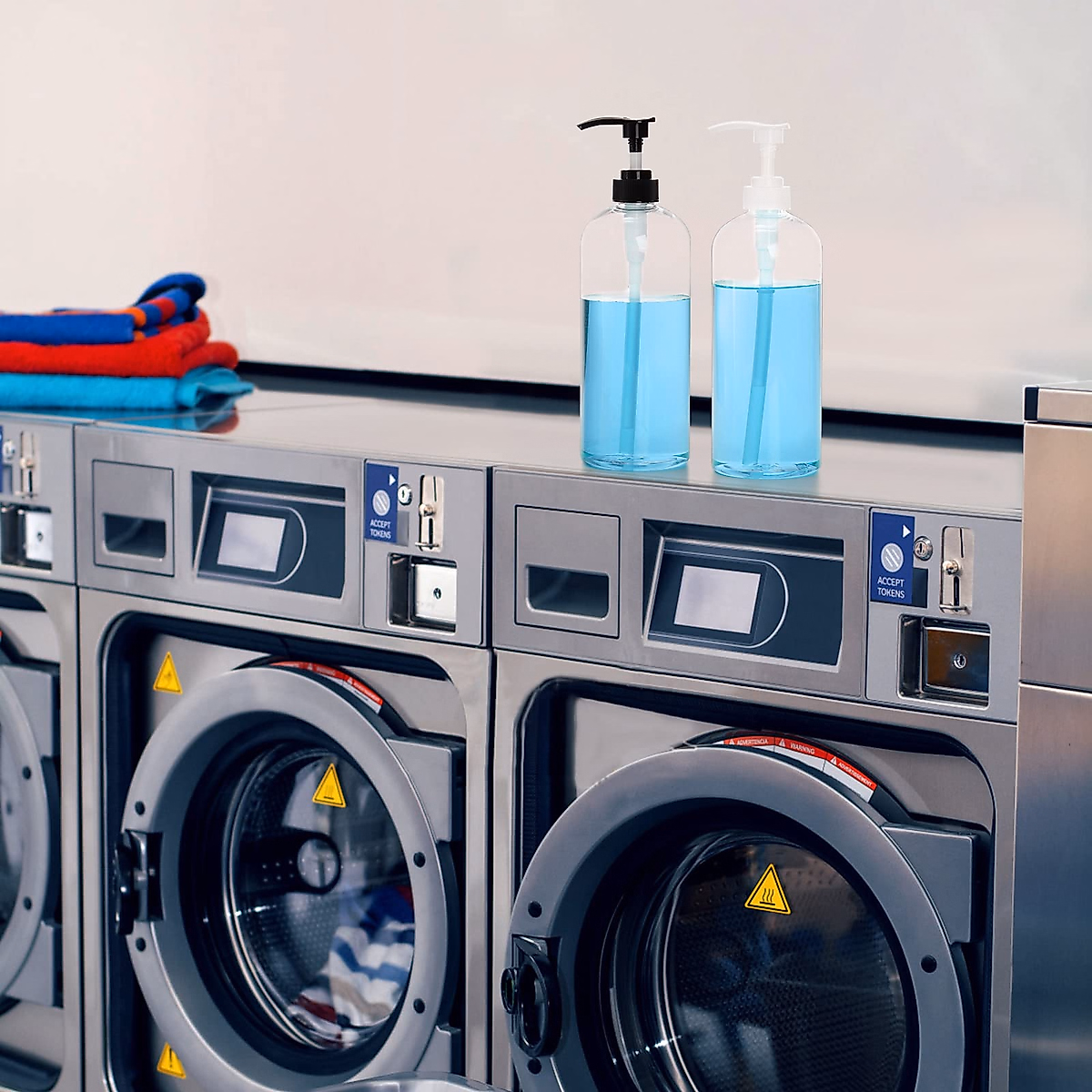 Bekith 16 Pack Empty Lotion Bottles with Black and White Pumps, 8oz Plastic Clear Round Bottles Containers for Creams, Hand Soap, Body Wash