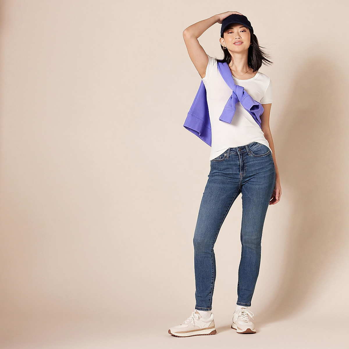 Amazon Essentials Skinny Jeans for Women, High Waist, Stretchy Denim, Medium Wash, 8 Short