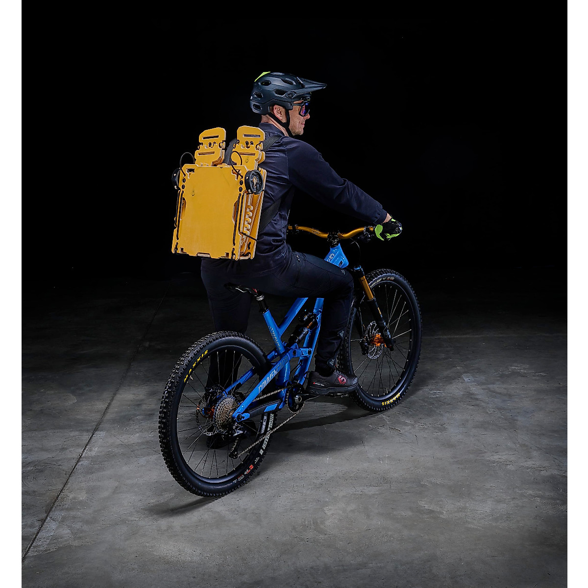 MTB Hopper - BMX Ramp for Average to Advanced Skill Levels - Portable Bike MTB Ramp - Bike Jump - Kicker Ramp Suitable for BMX, Mountain Bikes