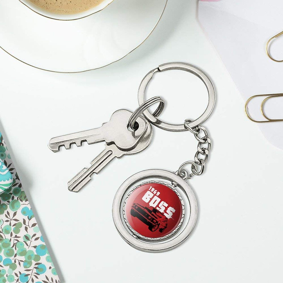 GRAPHICS & MORE Ford Mustang 1969 Boss Keychain Spinning Round Chrome Plated Metal