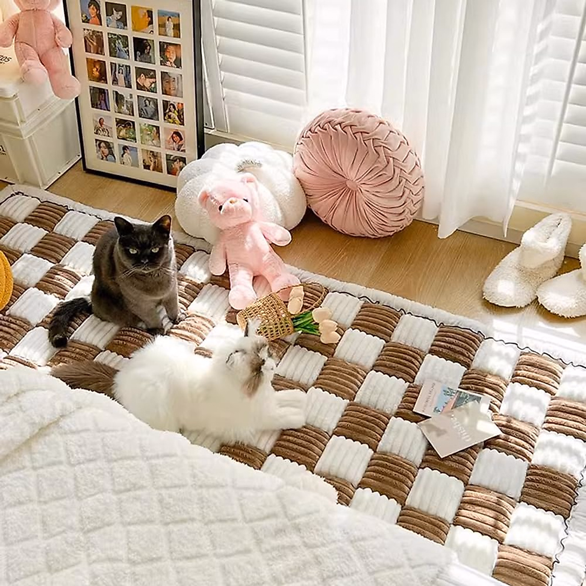 HEZITO Cream-Coloured Large Plaid Square Pet Mat Bed Couch Cover, Couch Covers for Pets, Garden Chic Cotton Protective Couch Cover for Floor Pet Garden Chic Couch Cover (27.6x82.7 in, Brown)