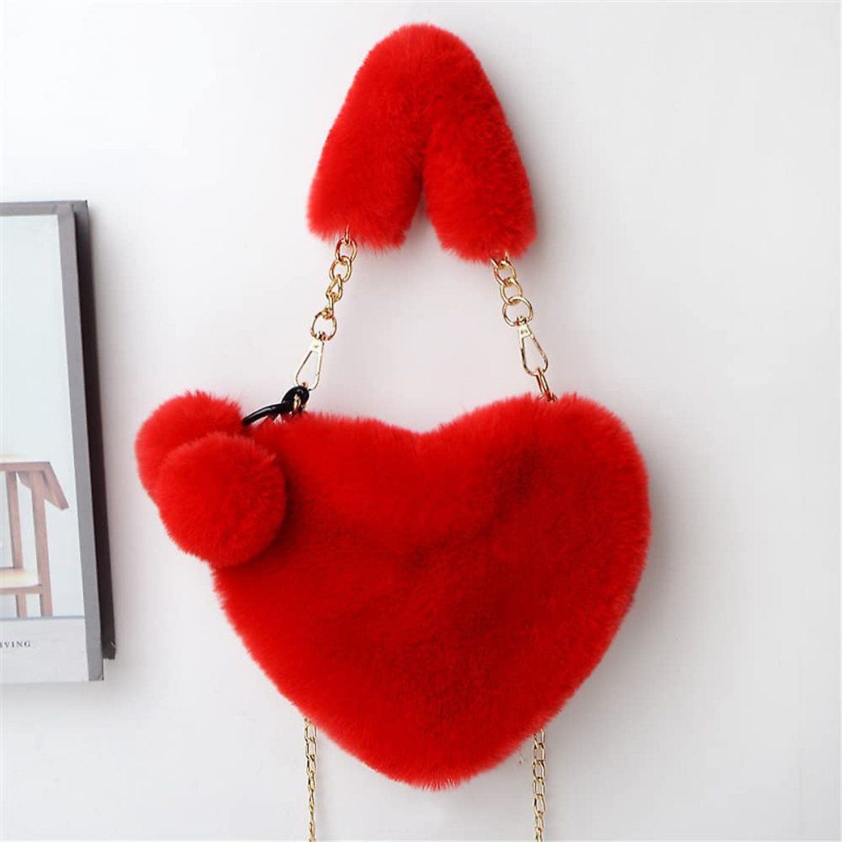Soft Warm Faux Fur Handbag Fuzzy Crossbody Bag Heart Shape Soft Plush Purse for Winter Women Wallets (Red)