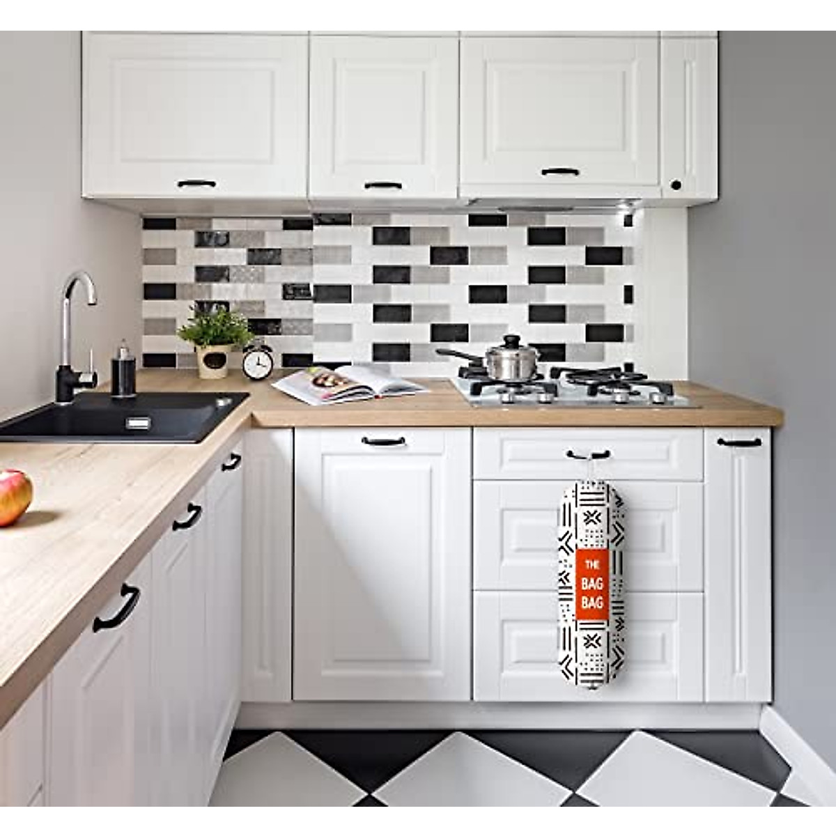 XIKAINUO Funny Geometric Pattern Kitchen Grocery Bag Storage Holder, Washable Canvas Grocery Shopping Bags, Hanging Trash Bag Dispensers, Home Kitchen Bathroom Decor for Women Mom Grandma Gift