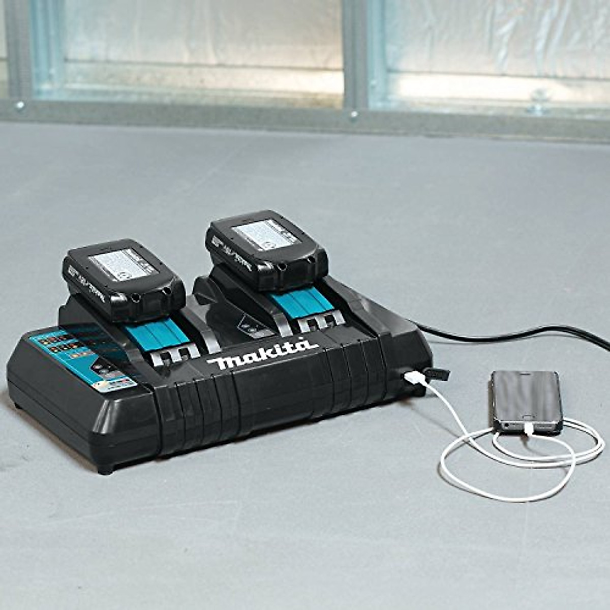 Makita BL1850B2DC2 18V LXT® Lithium-Ion Battery and Dual Port Charger Starter Pack (5.0Ah)