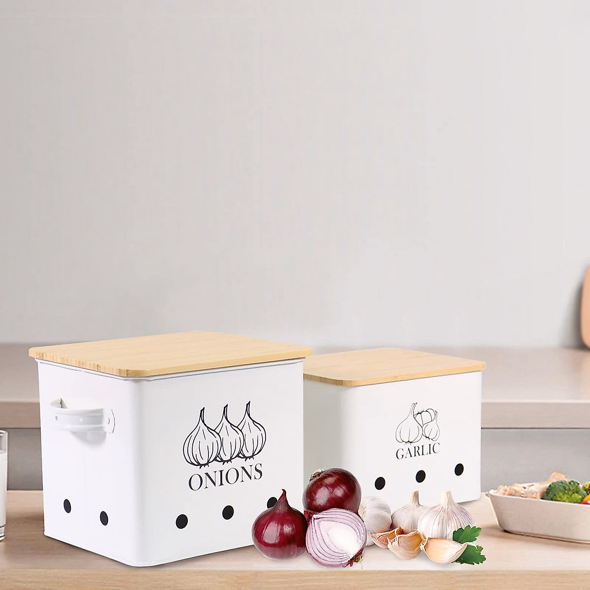 Gdfjiy Onion Garlic Storage Bin, Kitchen Vegetable Storage Tin, Set of 2 for Onion & Garlic with Wooden Lid and Aerating Holes, Kitchen Storage Canisters Set, Long Shelf Life - White