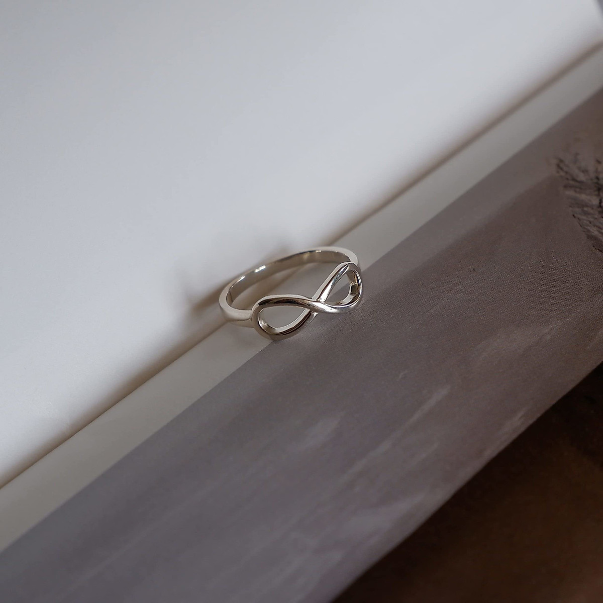 EBAT Couple Matching Ring, Best Friend Ring, 2 Women's Best Friends Promise She and Her Partner Personalized Engraving, Custom Name, Sterling Silver