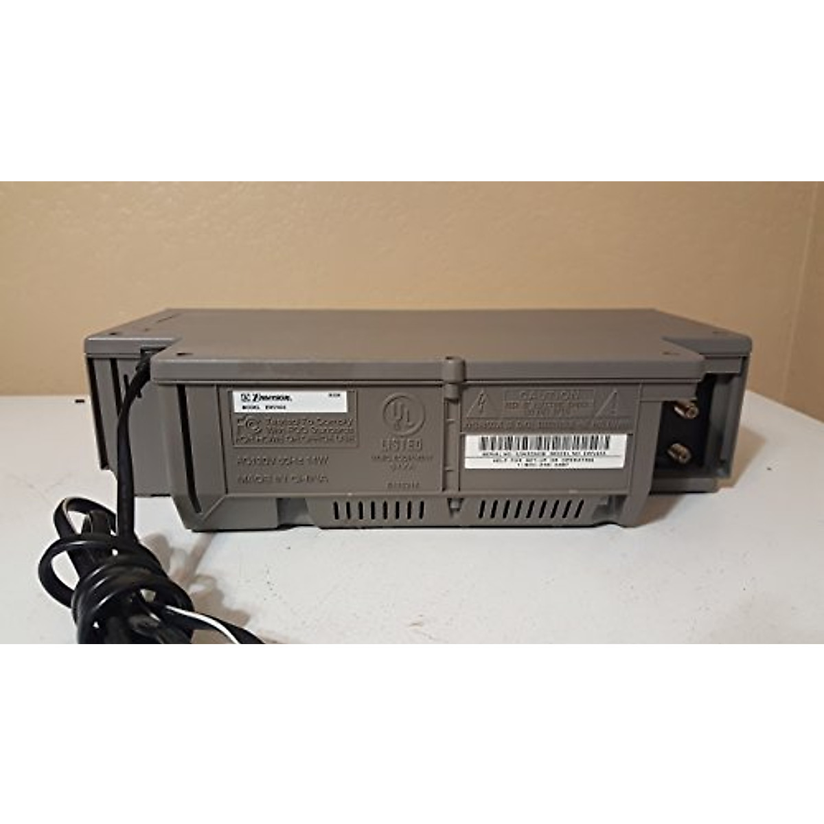 Emerson EWV403 4-Head Video Cassette Recorder with On-Screen Programming Display