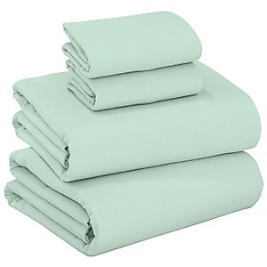 RUVANTI Flannel Sheets Queen Size - Velvety Soft & Comfortable - 100% Cotton Brushed Bed Sheet Set - Deep Pockets 16 Inches - Breathable, Warm & Cozy -4 Pcs- Green
