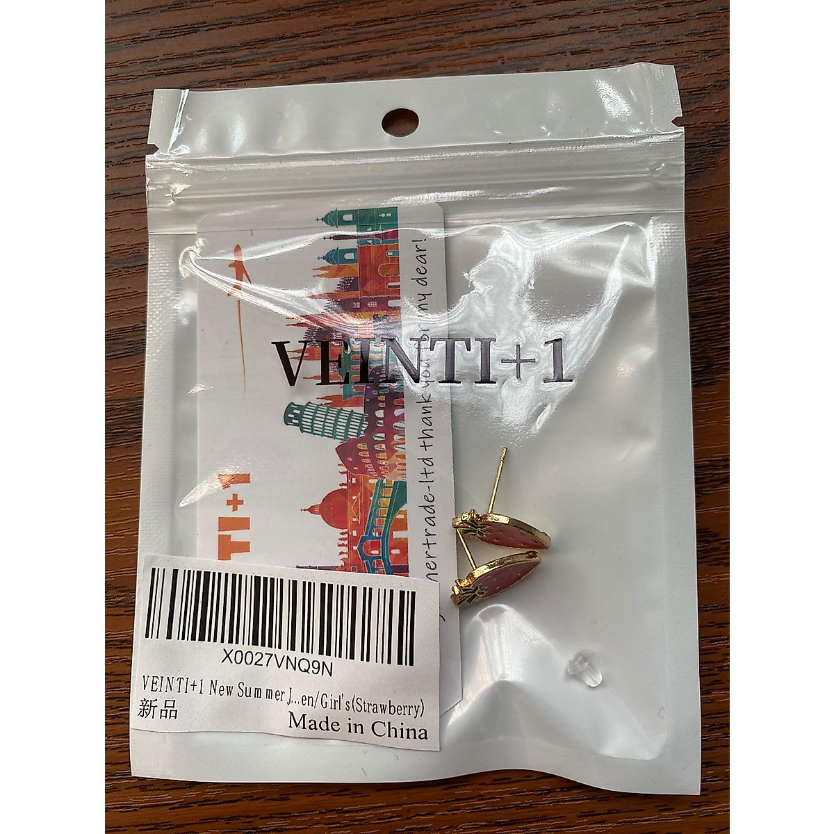 VEINTI+1 New Summer Cut Fruit Earrings Strawberry Jewelry Creative Funny Lifelike Fruits Red Earrings Ear Studs for Women(Strawberry)