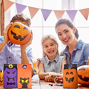 yinupet 40 pack of Halloween Treats bags Halloween paper candy bags gift bags (Colorful01)